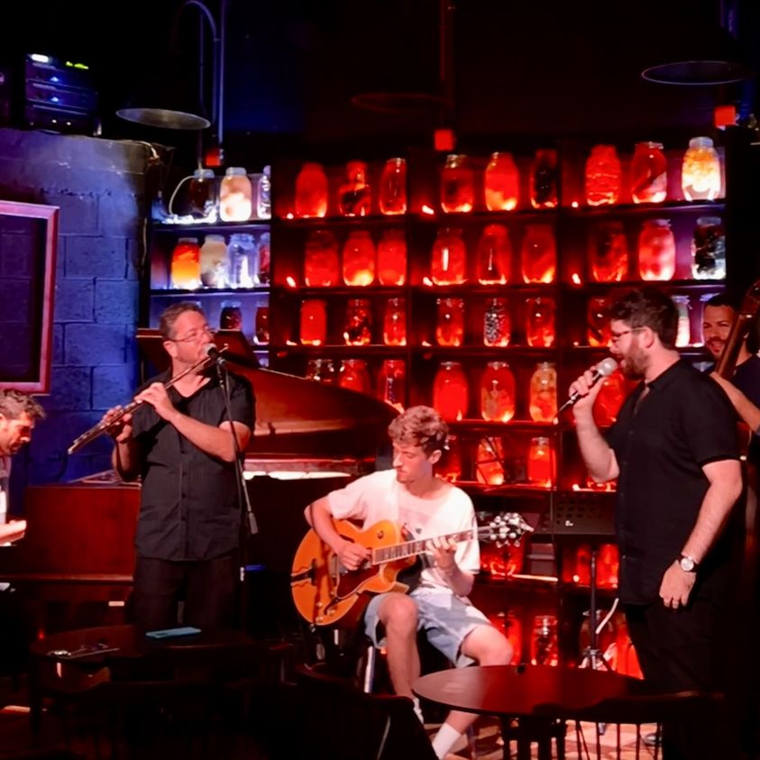 Israeli jazz musicians are mobilizing for the residents of the south
